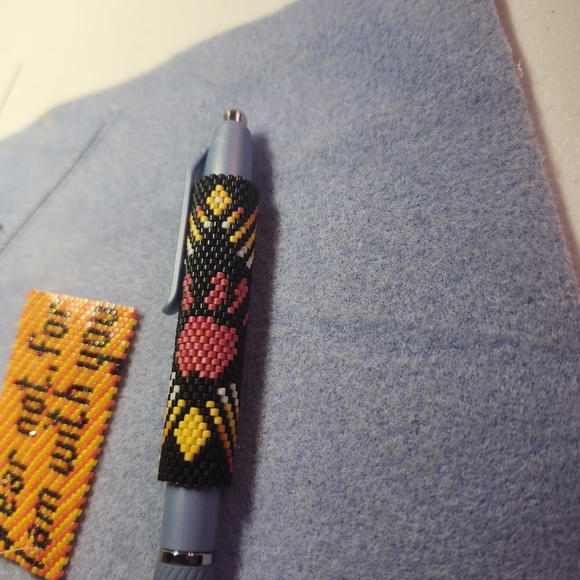ChinookRoseCreations | Office | Beaded Pen Cover With Pink And Yellow ...
